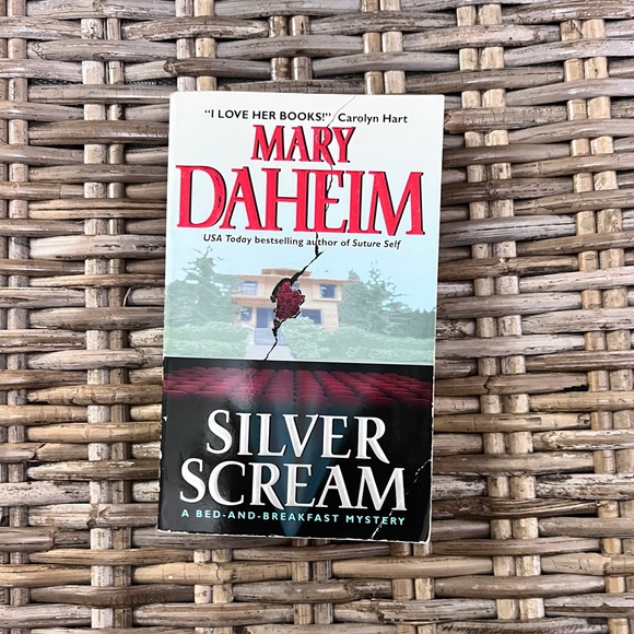 Accents | Mary Daheim Silver Scream | Poshmark
